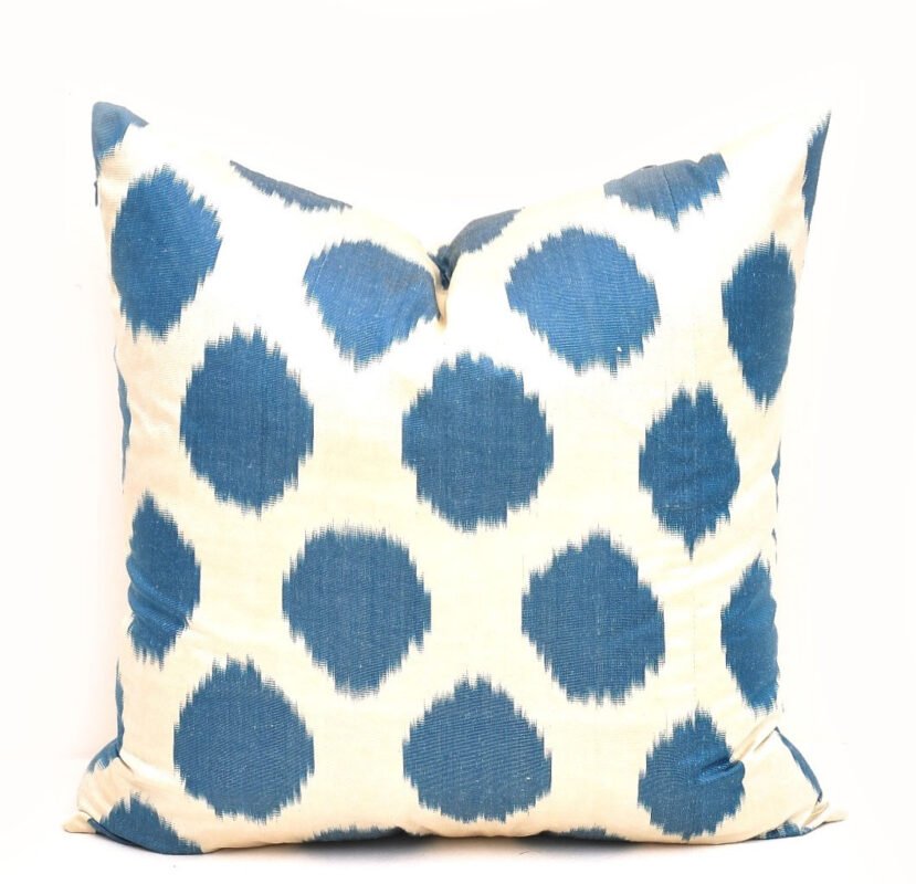 Exquisite Blue Decorative Pillow: Unveiling Polka Dot Ikat Splendor!