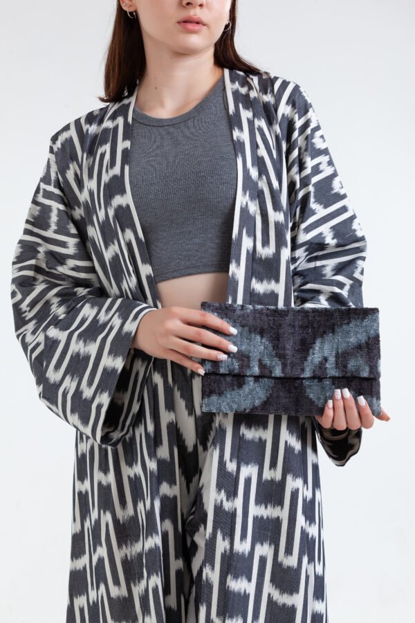 Black and White Ikat Kimano